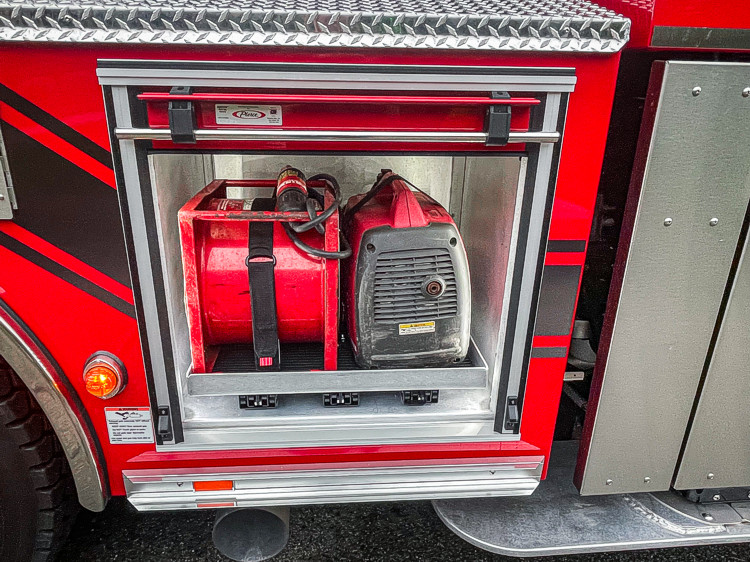 Pierce apparatus delivery for Commack FD