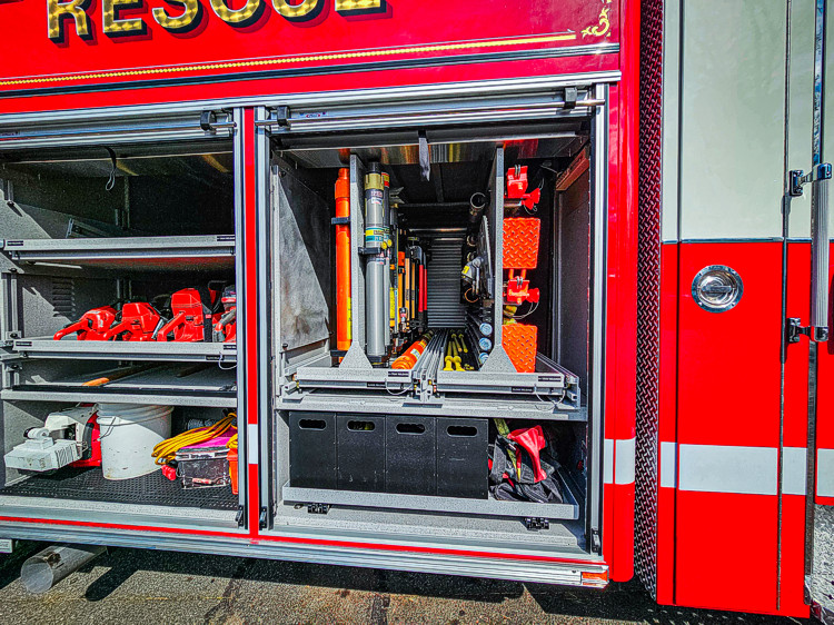 Pierce apparatus delivery for Essex Fire Engine Company