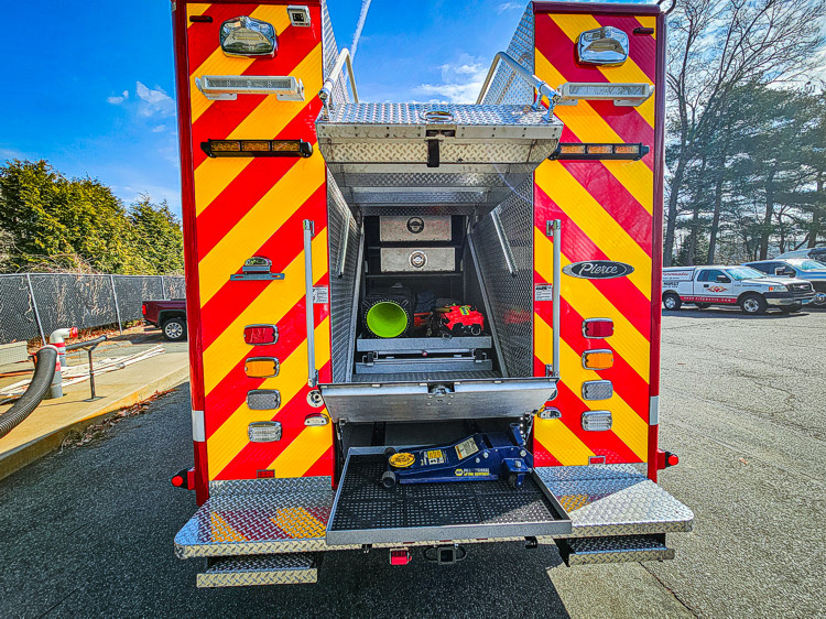 Pierce apparatus delivery for Essex Fire Engine Company