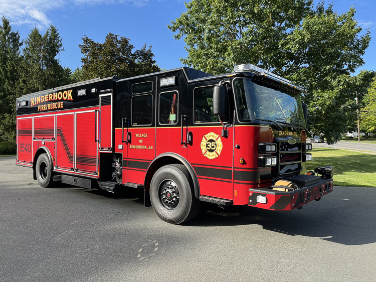 Pierce apparatus delivery for Kinderhook FD