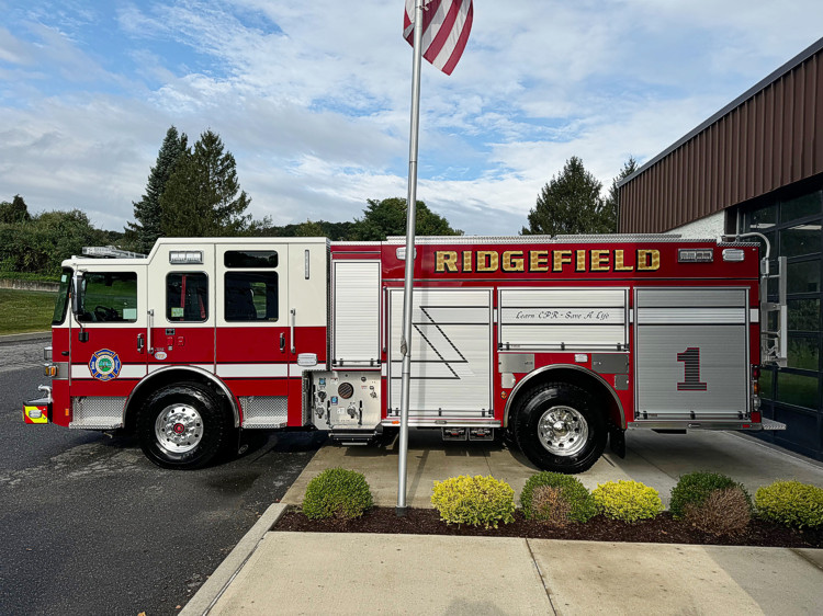 Pierce apparatus delivery for Ridgefield FD