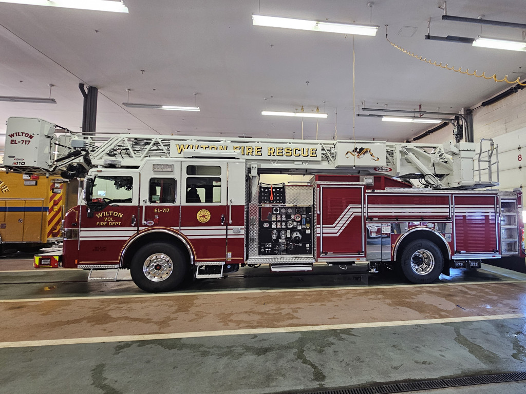 Pierce apparatus delivery for Wilton FD